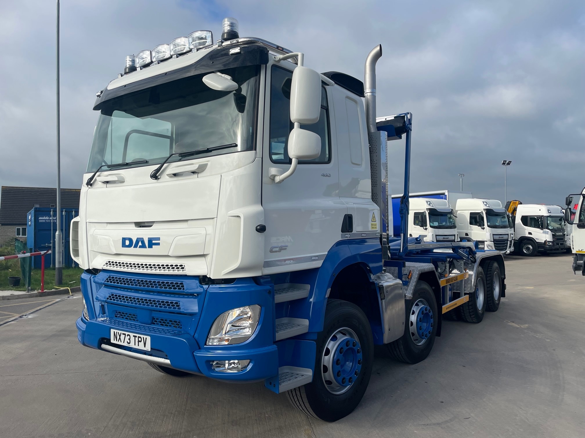 DAF 8x4 VDL Drawbar Hookloader