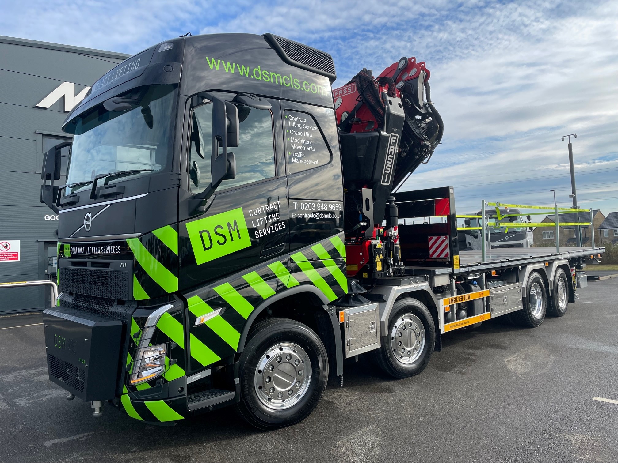 DSM Contract Lifting Services Takes New Shape Volvo FH500