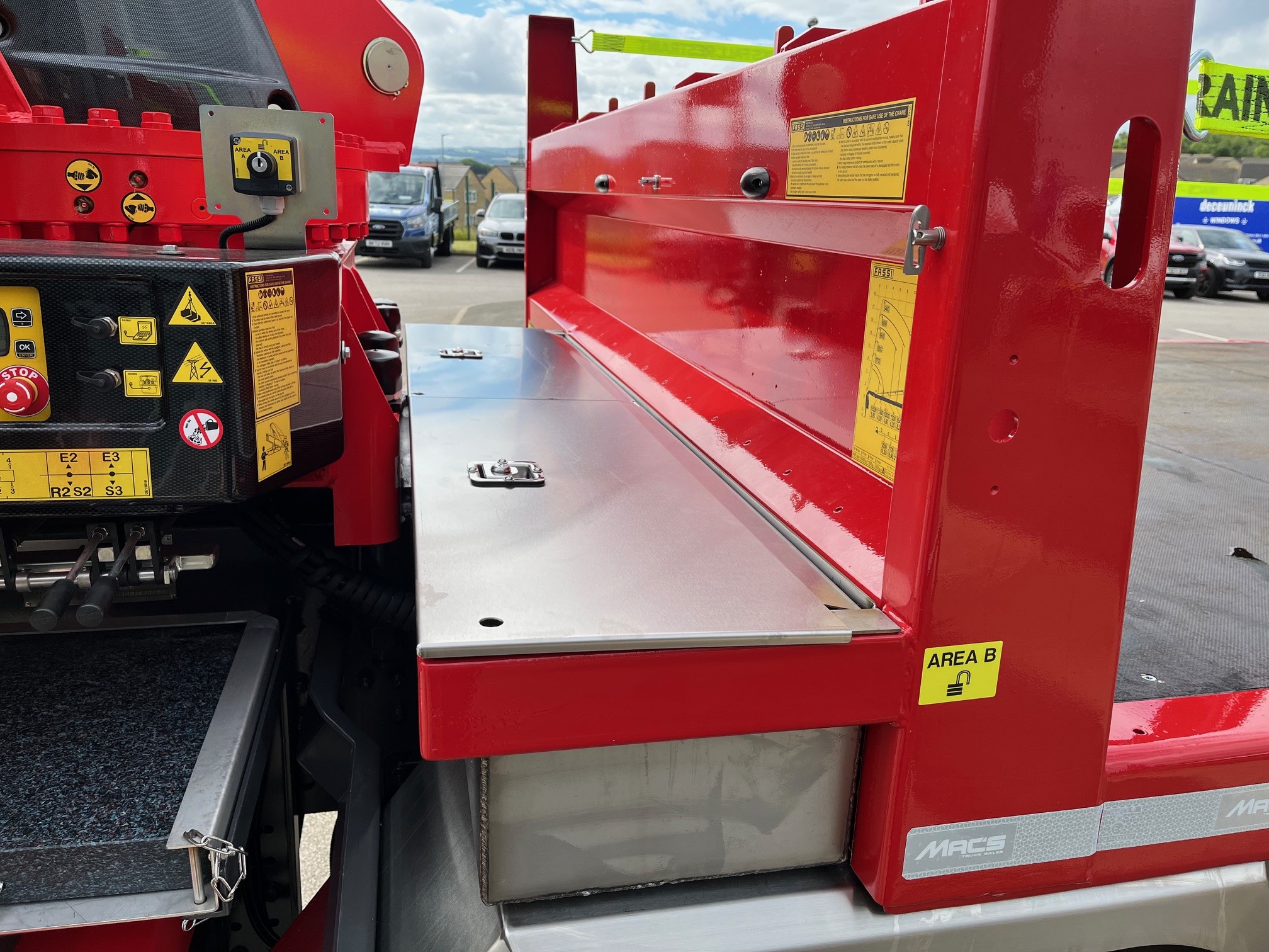 Volvo (2025) FH Fassi F545RA Rear Mount for RJC