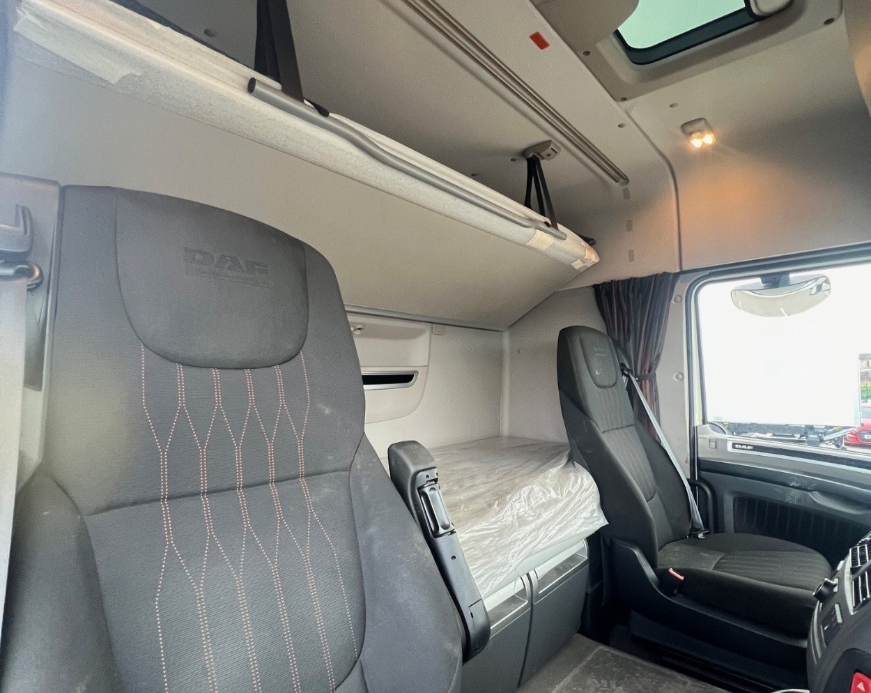 DAF (2022) XF530 Tractor Unit