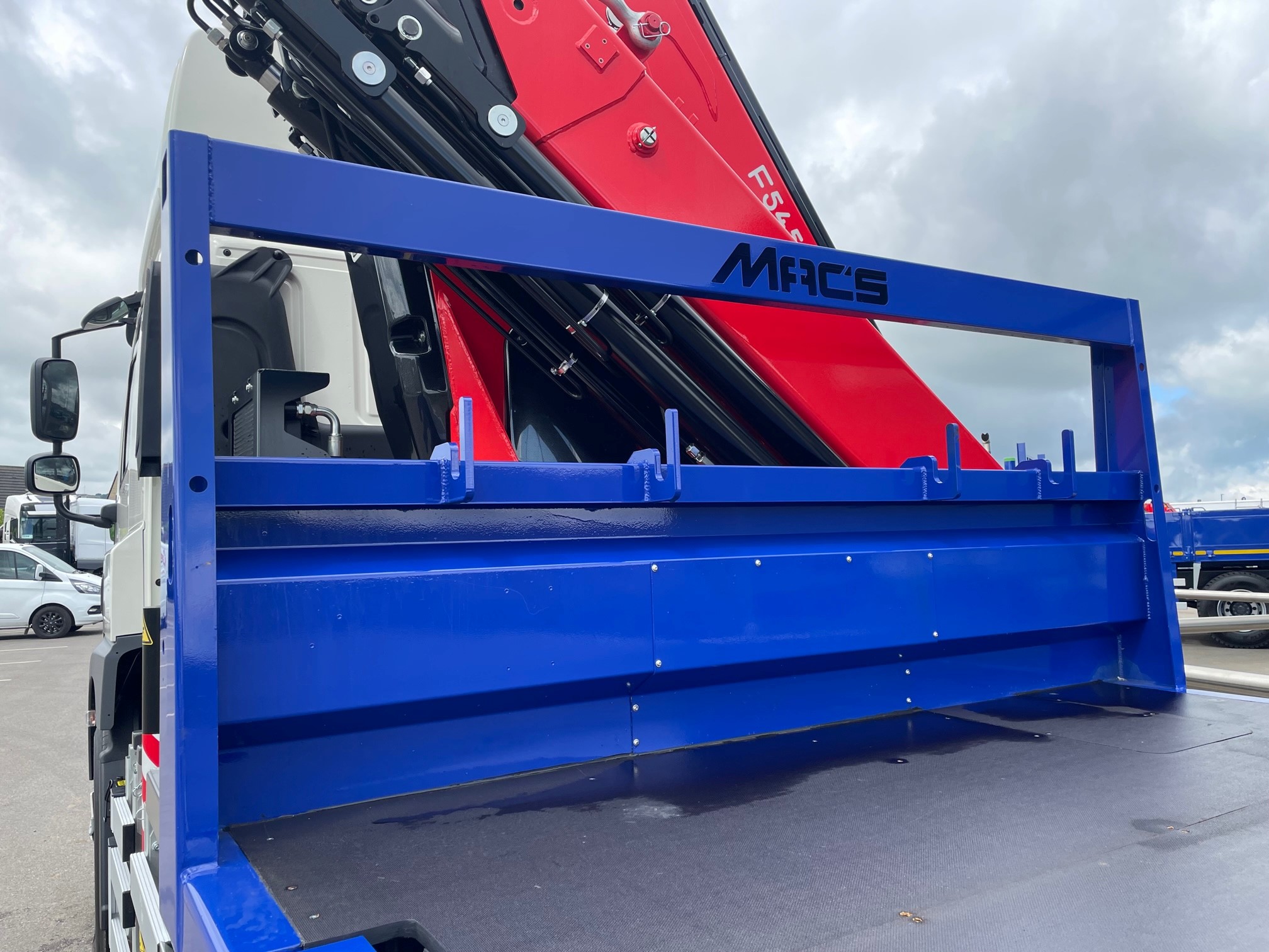 DAF (2025) 6x2 Fassi F545 Cabin Spec