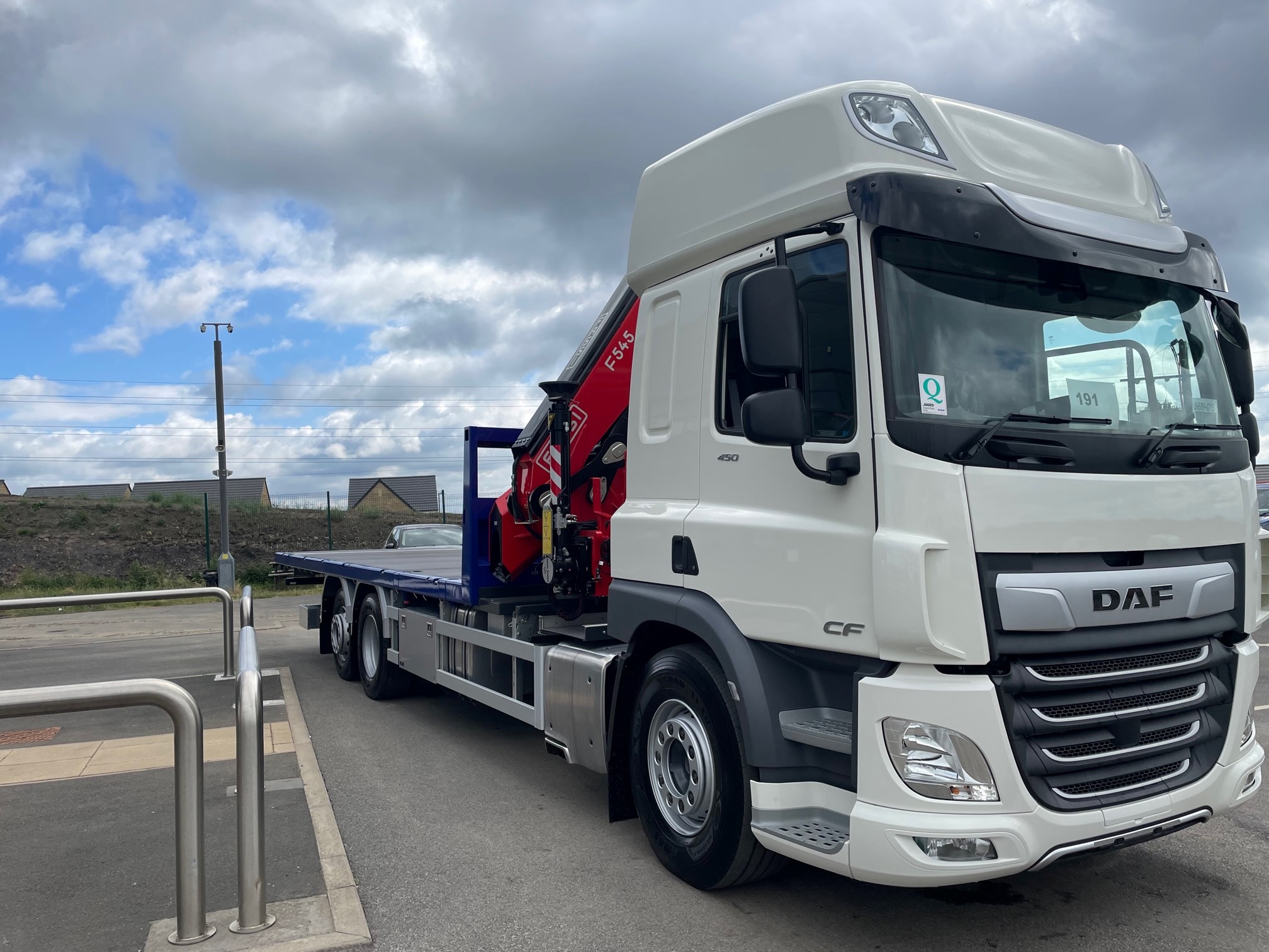 DAF (2025) 6x2 Fassi F545 Cabin Spec
