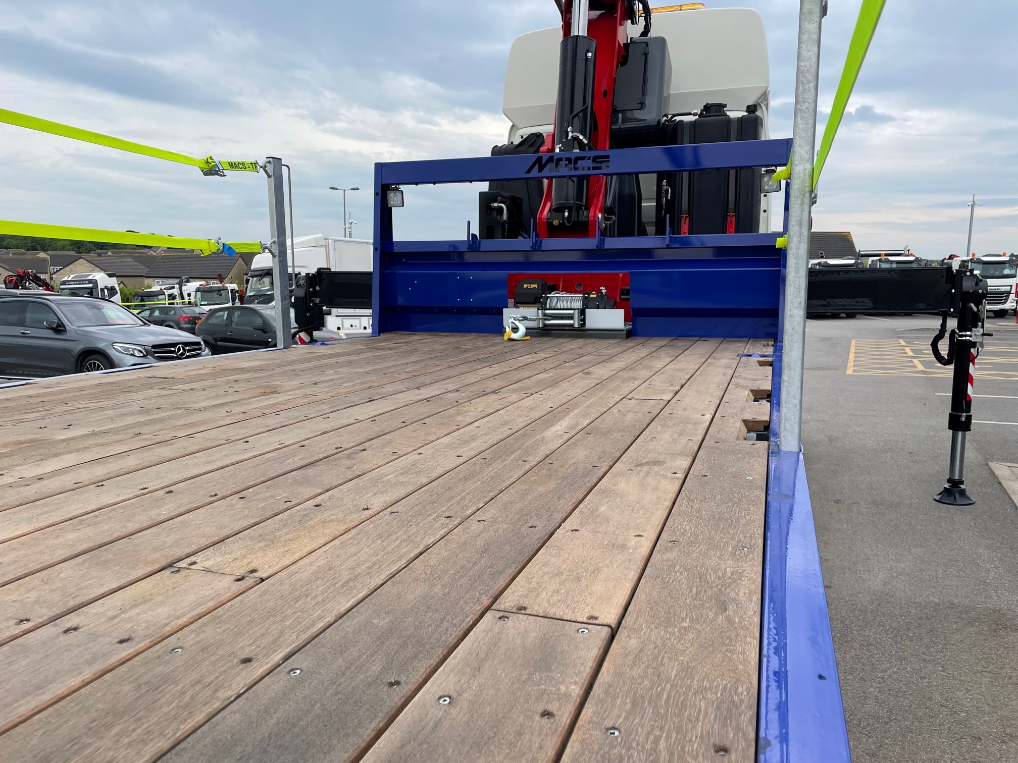 DAF (2025) 8x2 CF480 Cheesewedge F545