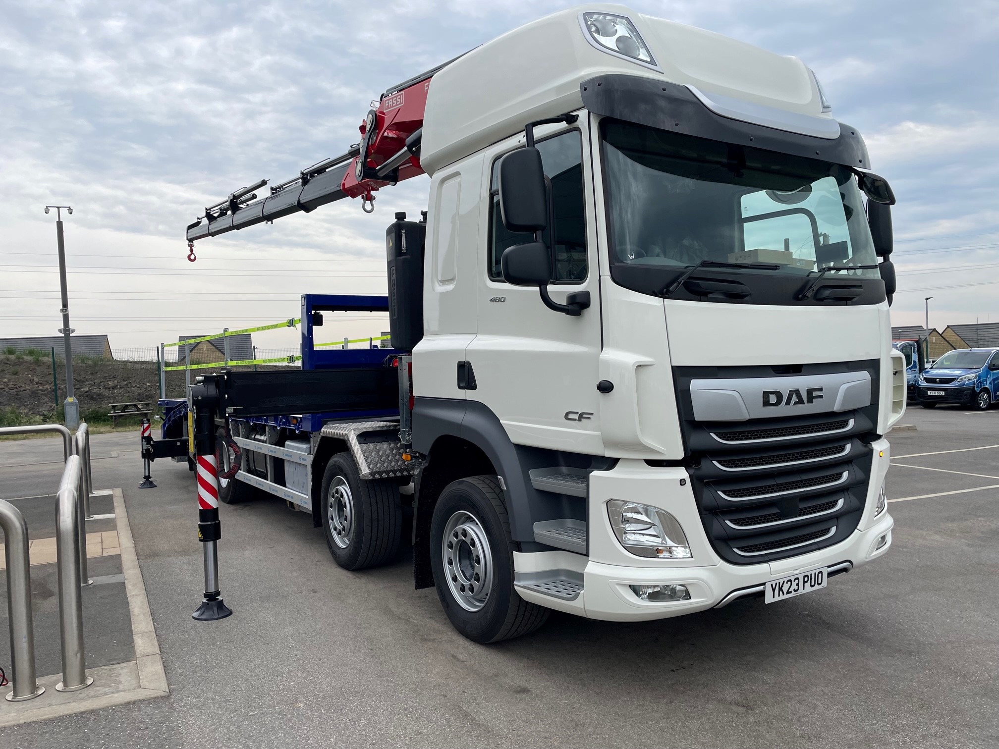 DAF (2025) 8x2 CF480 Cheesewedge F545