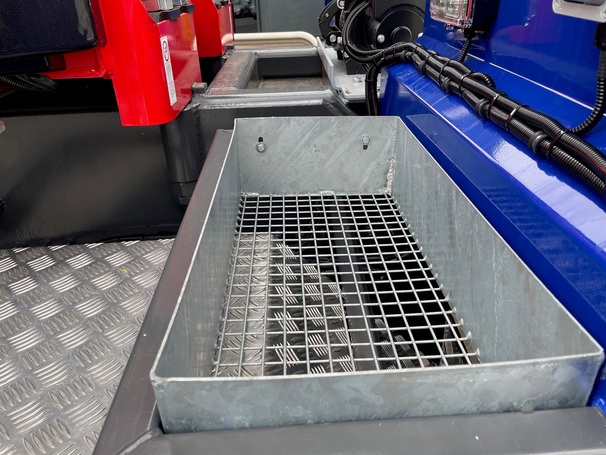 DAF (2025) 8x2 CF480 Cheesewedge F545