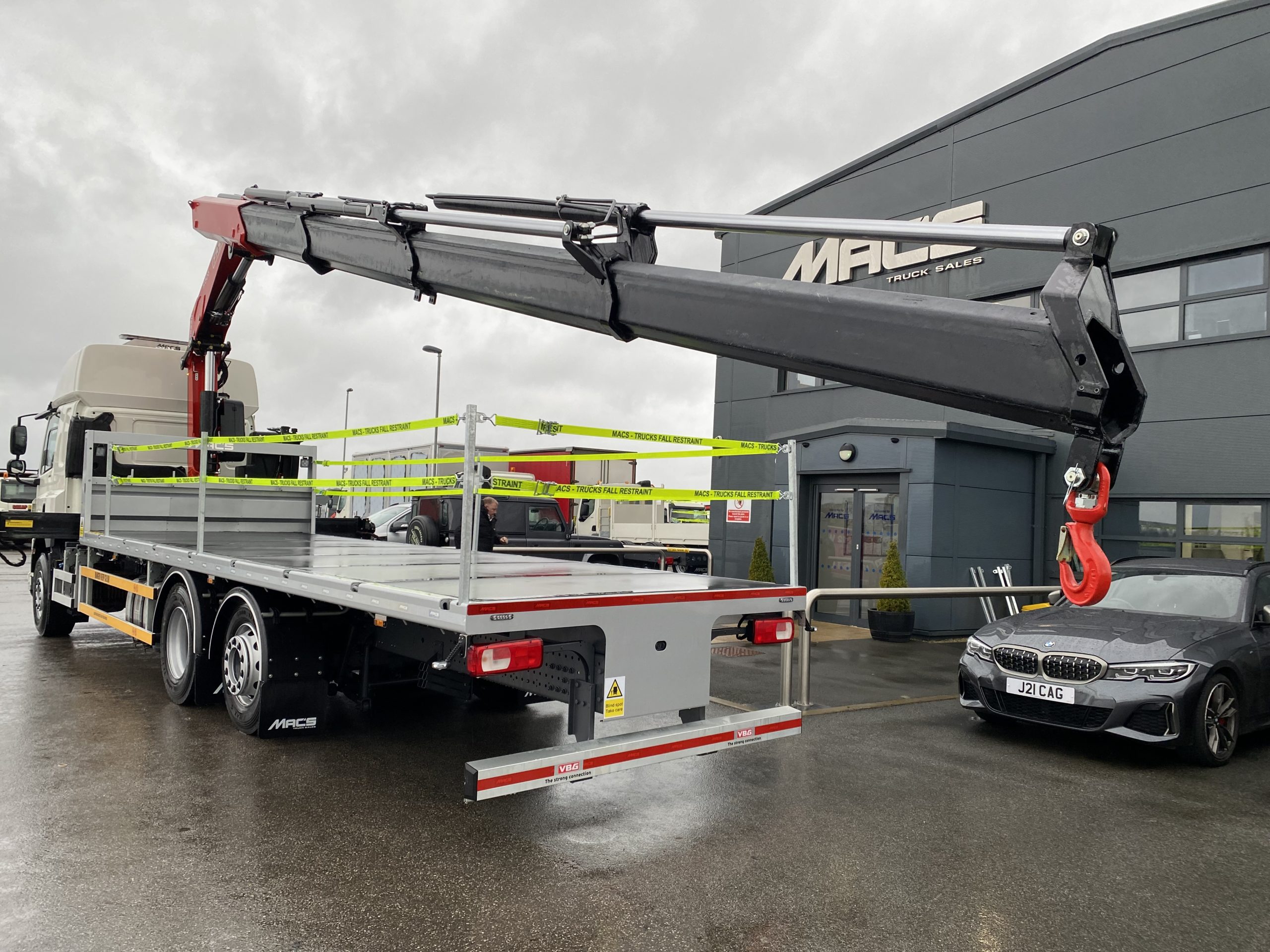 DAF (2025) CF FASSI F305 6x2 Flatbed