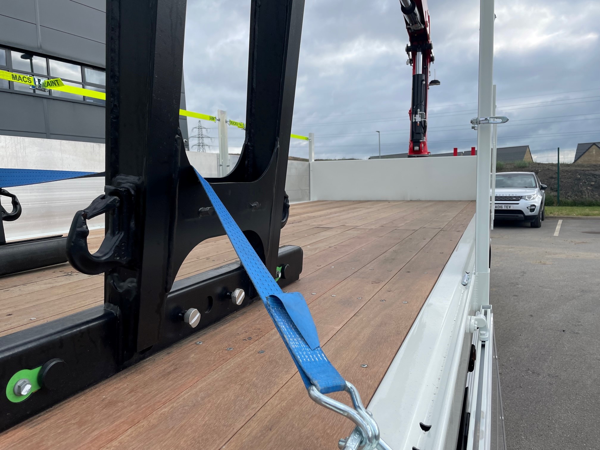 DAF (2025) CF320 6x2 Builders Merchant F155