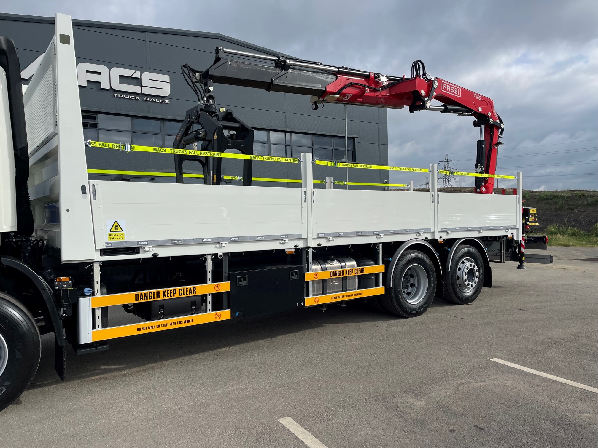 DAF (2025) CF320 6x2 Builders Merchant F155