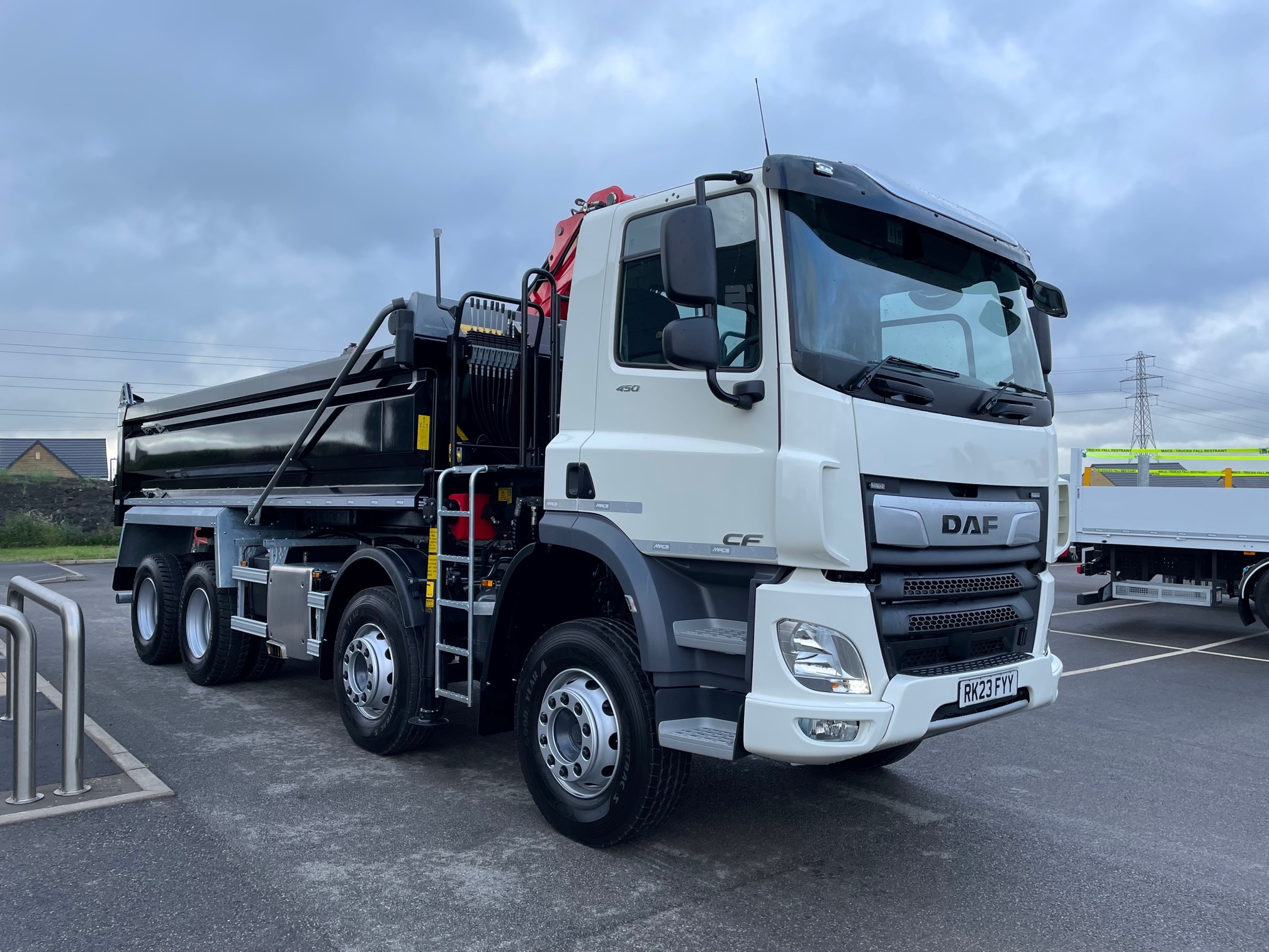 DAF (2025) CF450 8x4 Tipper Grab