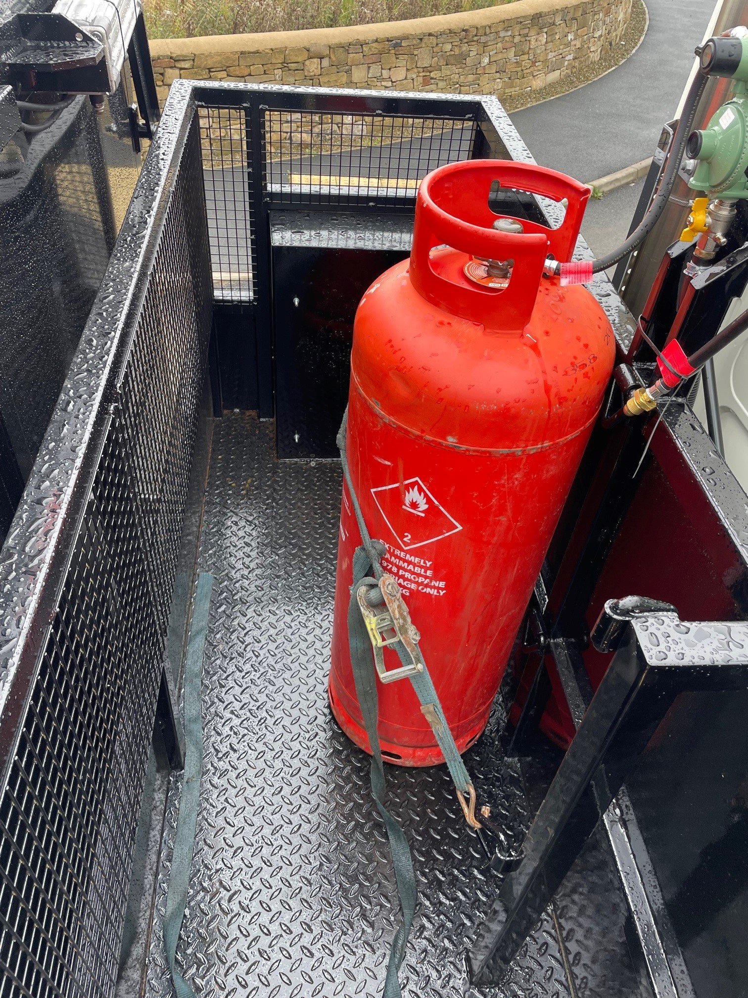 DAF (2025) LF 260 4x2 HOTBOX