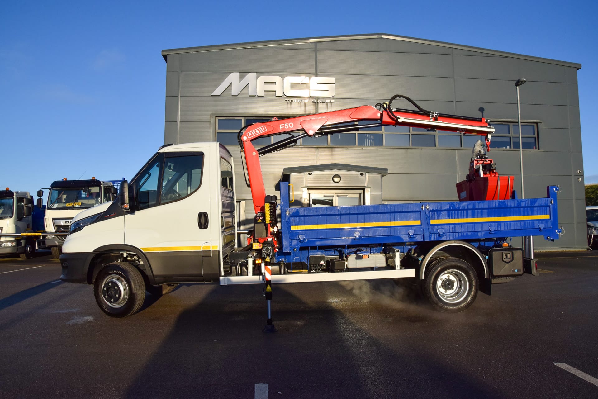 Iveco (2026) 72-180 7.2T Tipper Grab