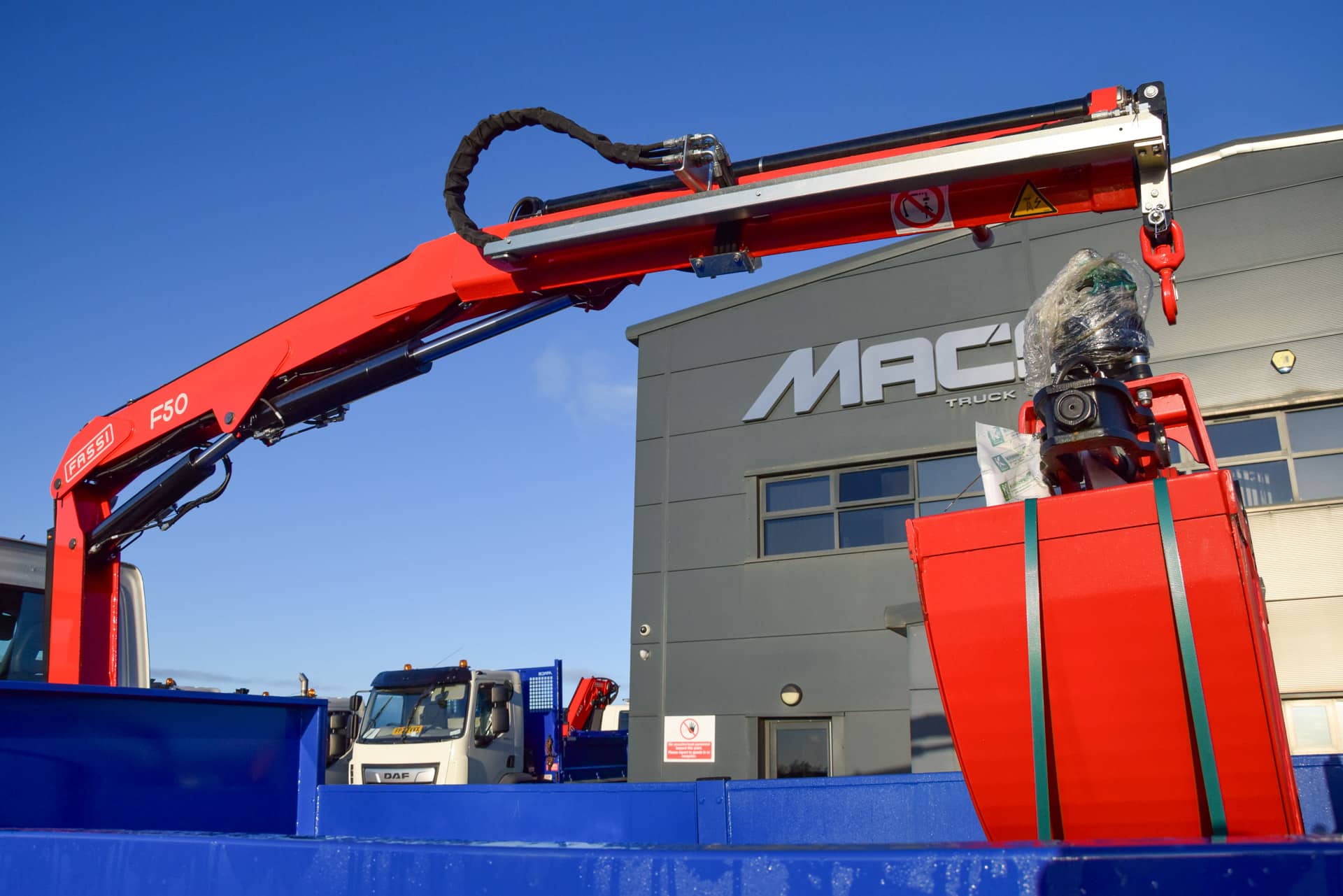 Iveco (2026) 72-180 7.2T Tipper Grab