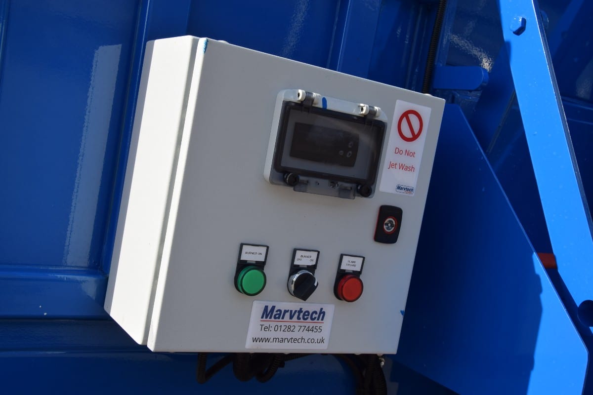 Iveco (2026) 72-180 7.2T Marvtech Tipping Hotbox