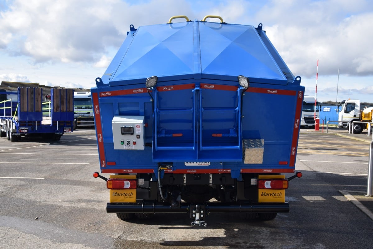 Iveco (2026) 72-180 7.2T Marvtech Tipping Hotbox