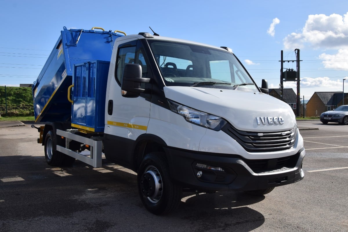 Iveco (2026) 72-180 7.2T Marvtech Tipping Hotbox