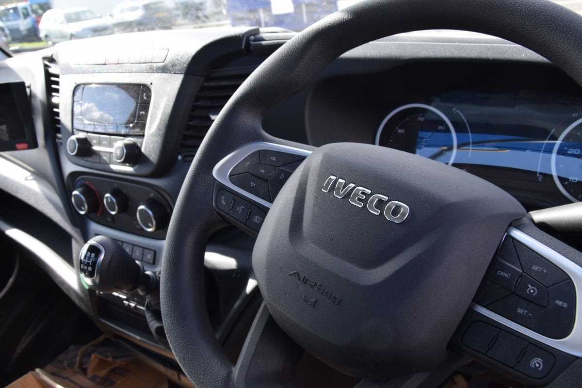 Iveco (2026) 72-180 7.2T Marvtech Tipping Hotbox