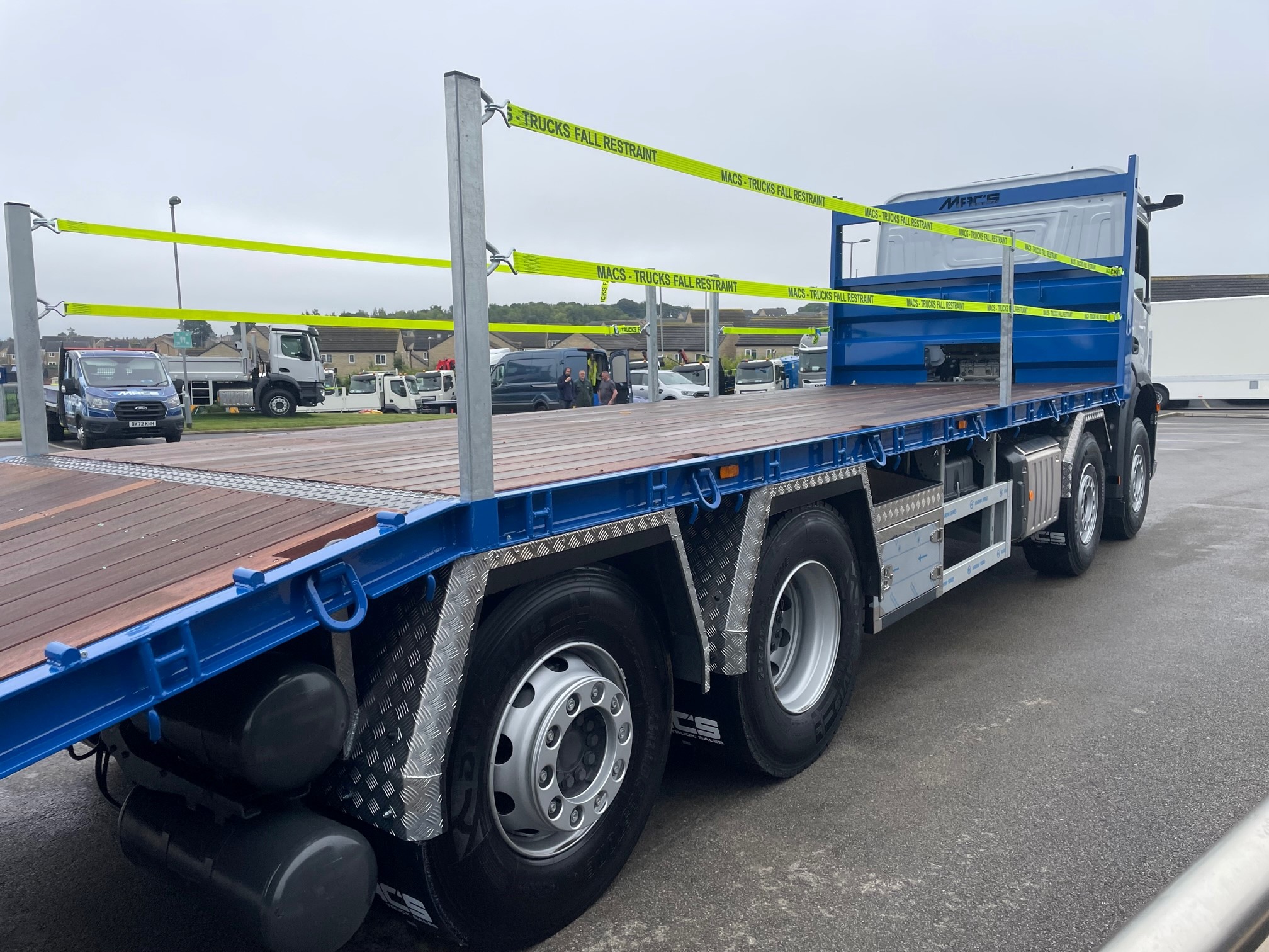 Mercedes (2026) Arocs 8x2 Beavertail