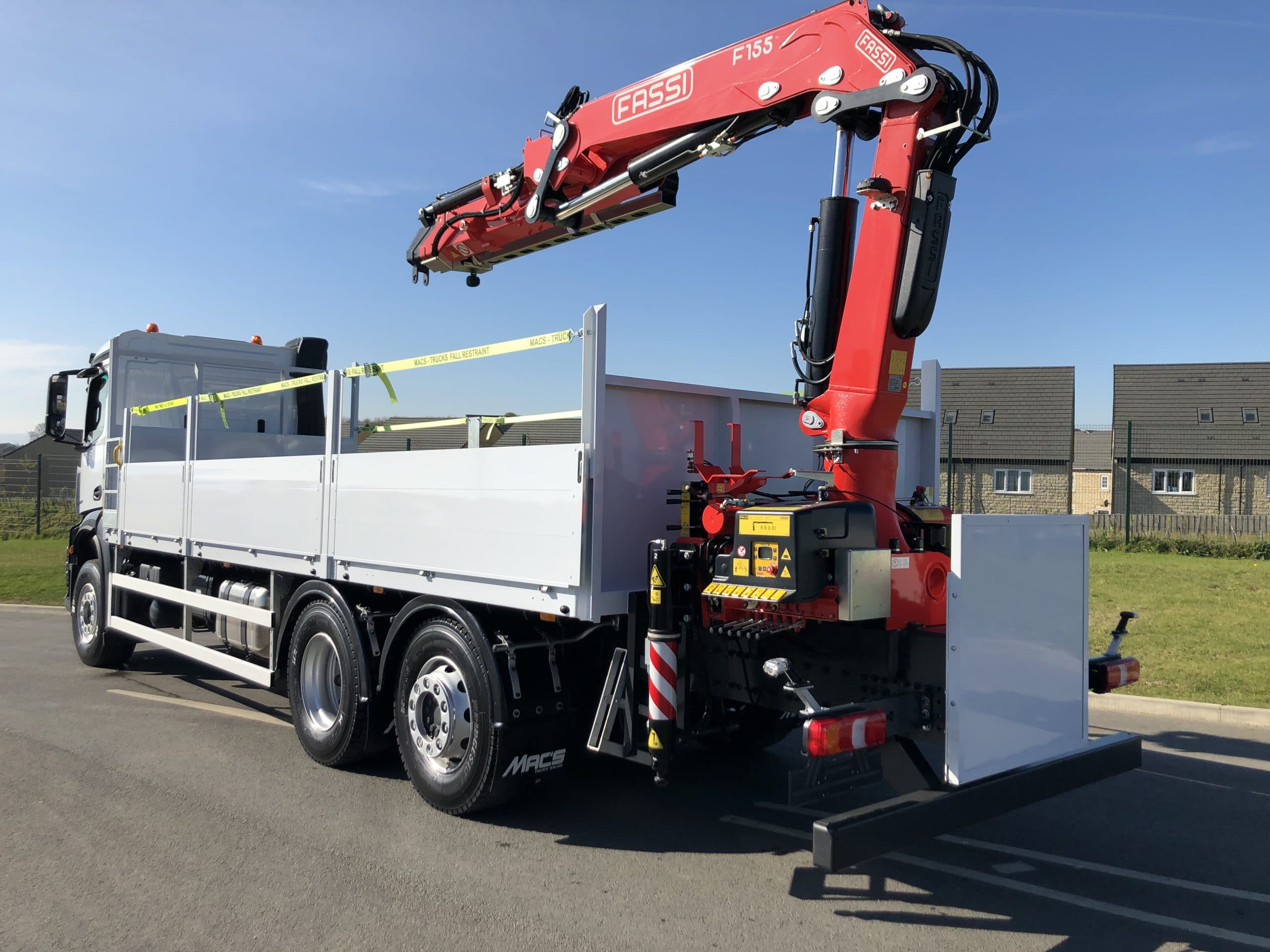 Mercedes-Benz (2025) Actros 2532 6 x 2 FASSI F155A.2.22