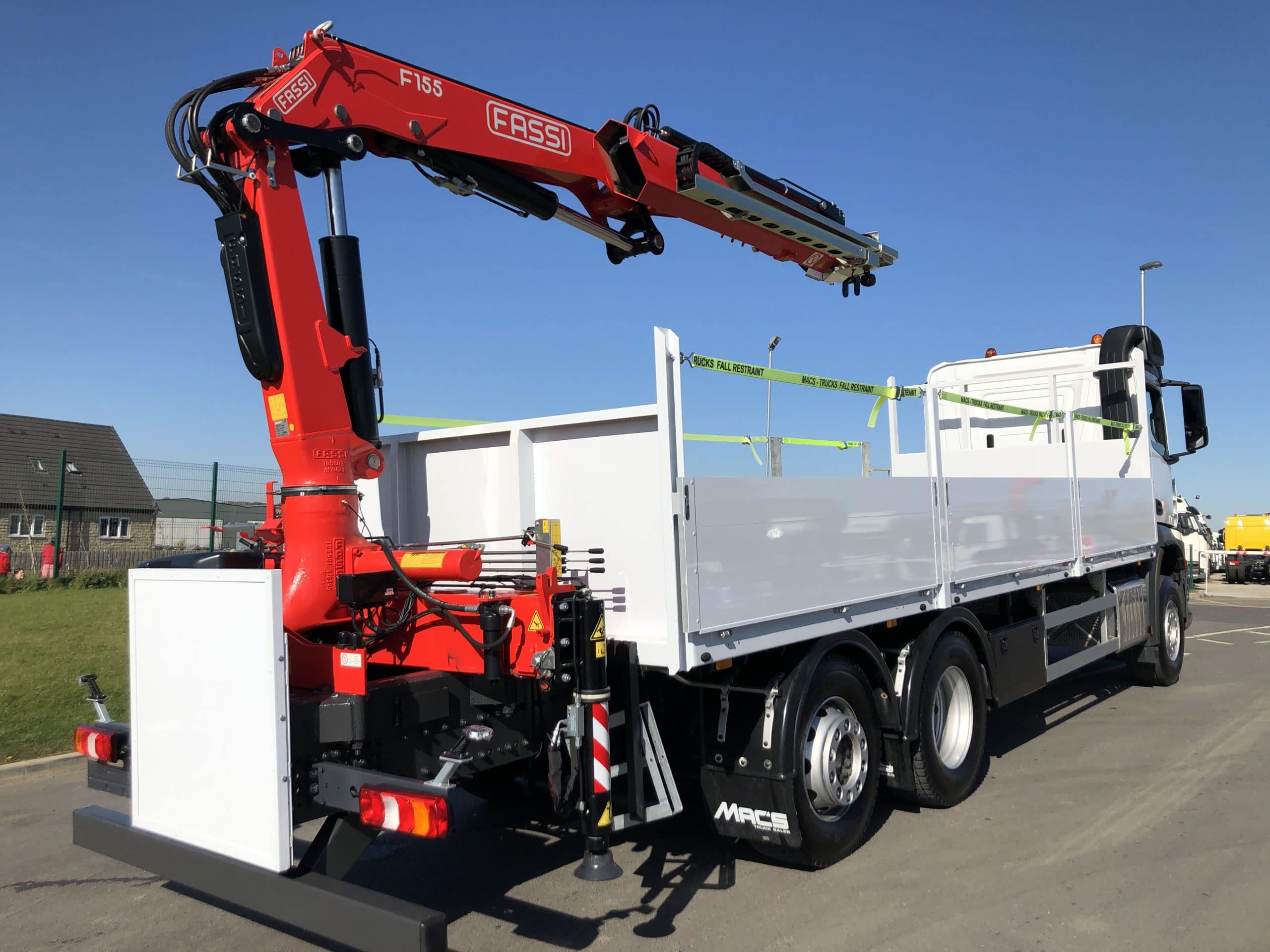 Mercedes-Benz (2025) Actros 2532 6 x 2 FASSI F155A.2.22