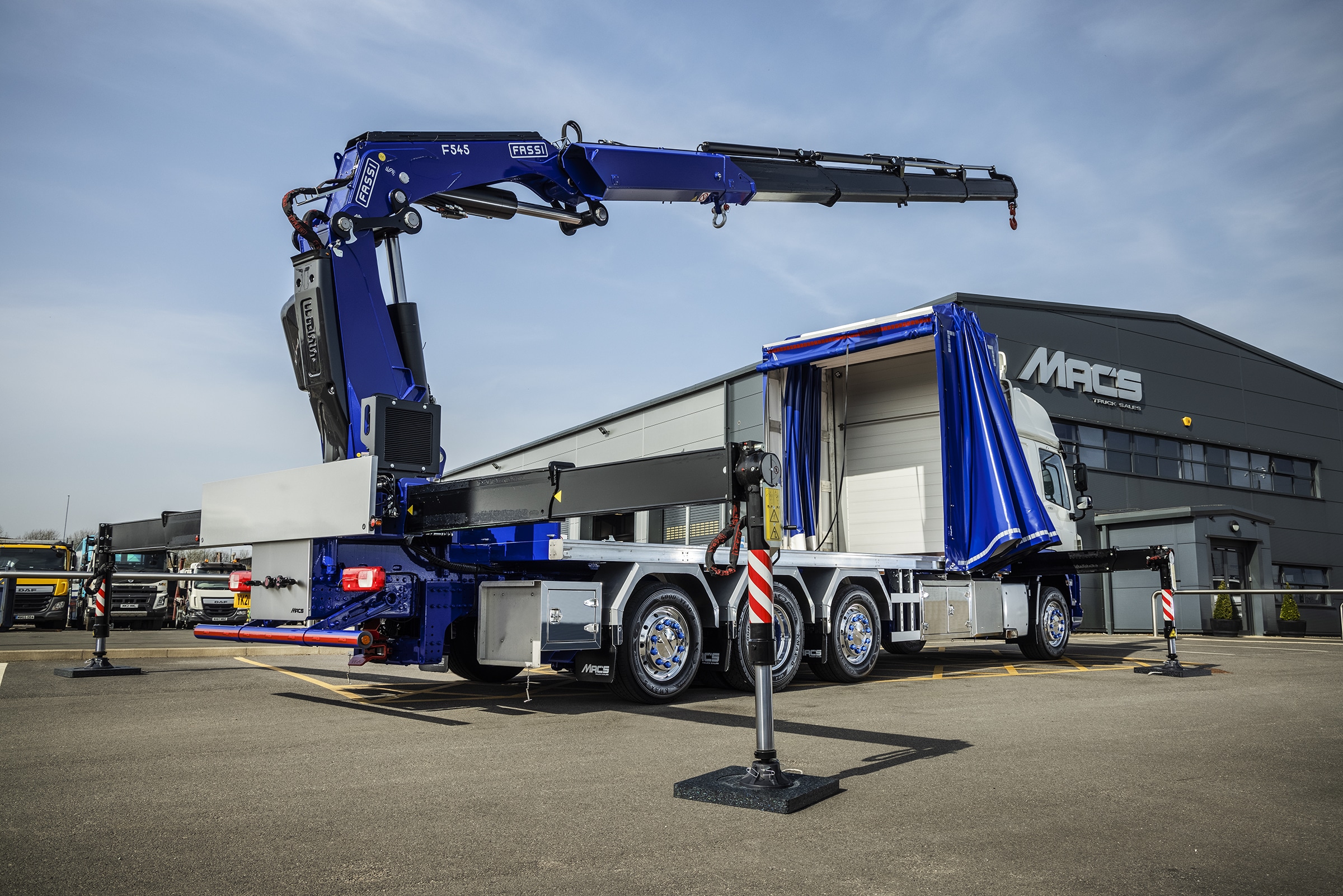 Specialist Large Rear Mount Crane Vehicles Built to your Requirements