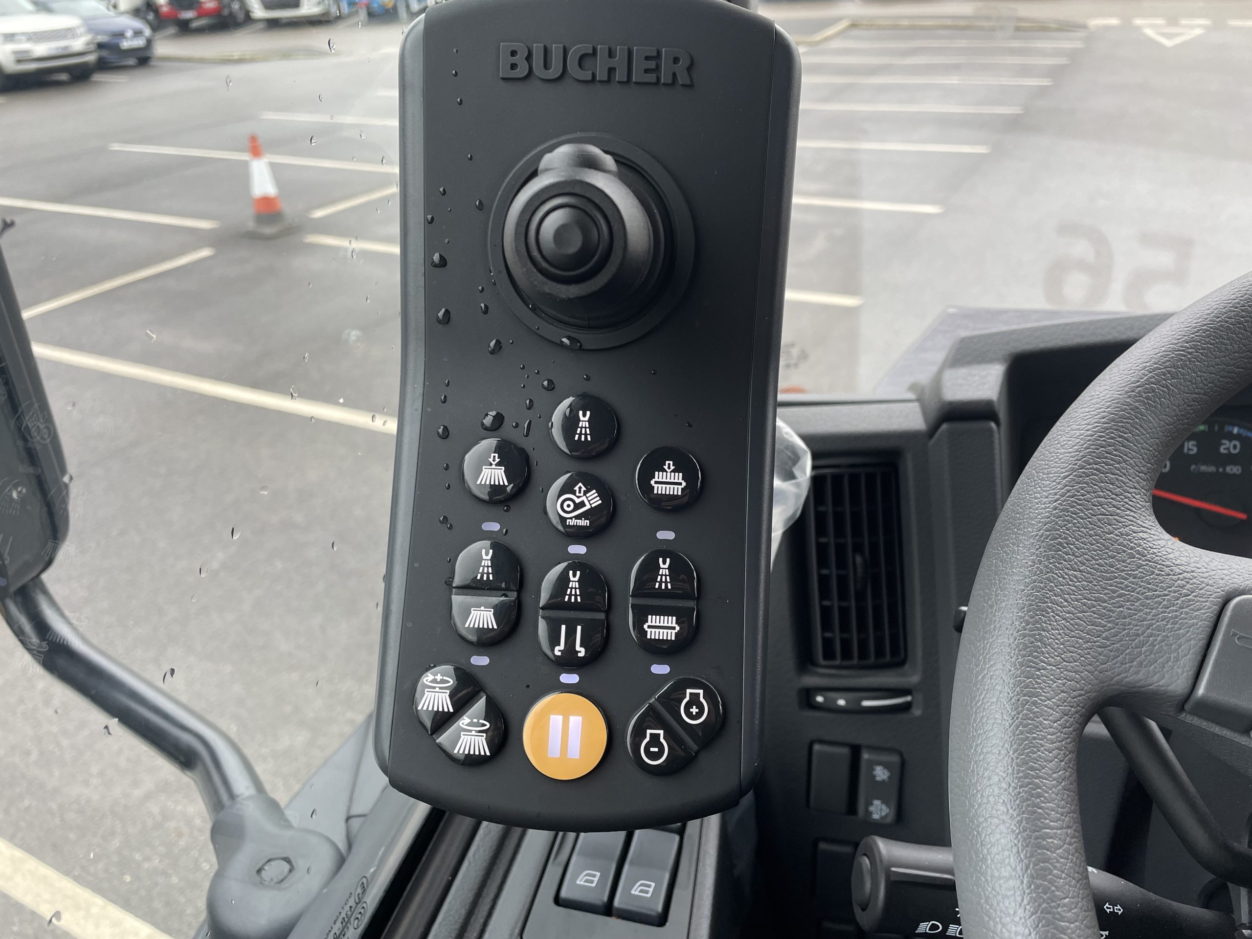 NEW VOLVO FL250 16T Bucher Sweepers