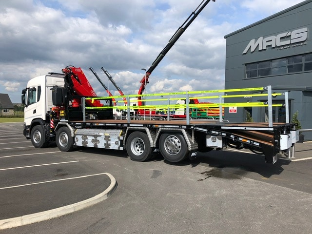 Scania G410 8x2 Fassi F305RA.2.22 Crane Mounted Rigid Cheesewedge