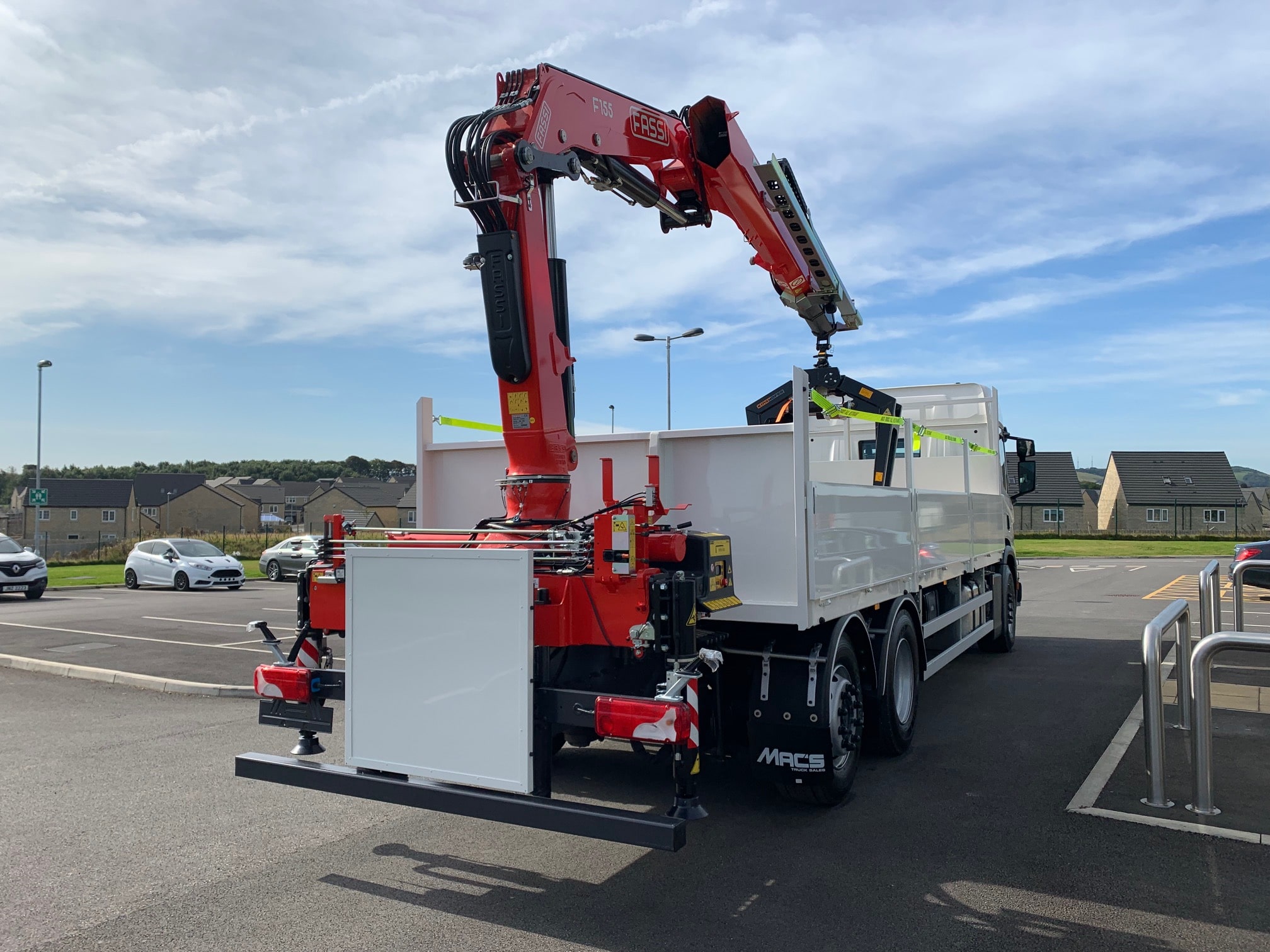 Scania P320 6 x 2 FASSI F155A2.22 with Brick Grab Crane Mounted Rigid ...