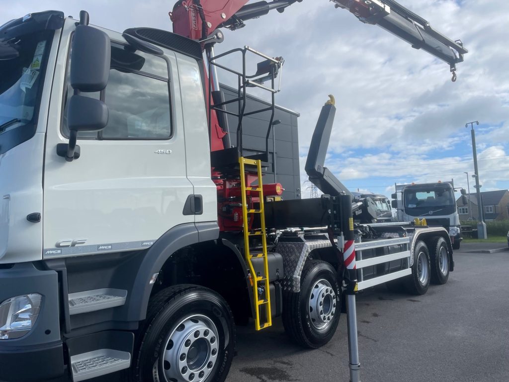Hook Loader Trucks for Sale | Mac's Truck Sales