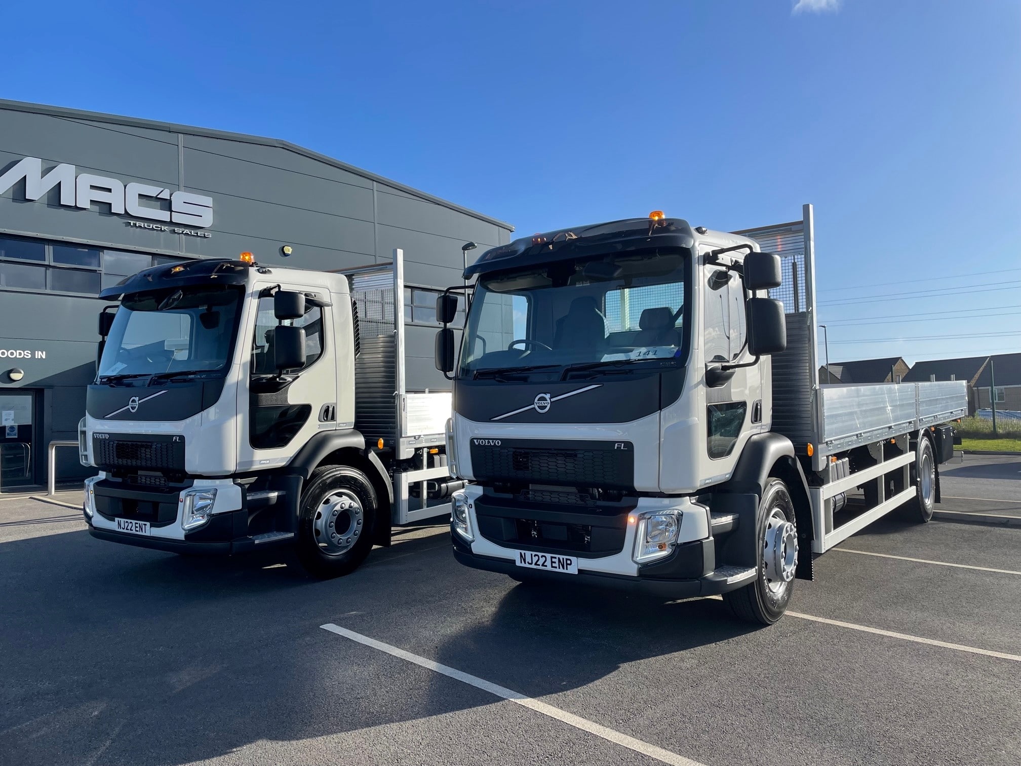 VOLVO (2026) FL250 18T FLATBED