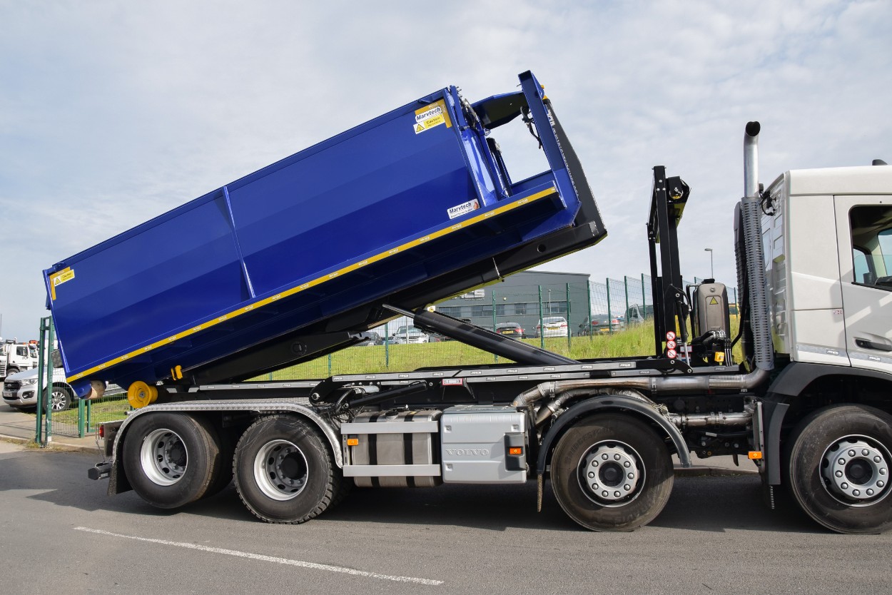 Hook Loader Trucks for Sale | Mac's Truck Sales