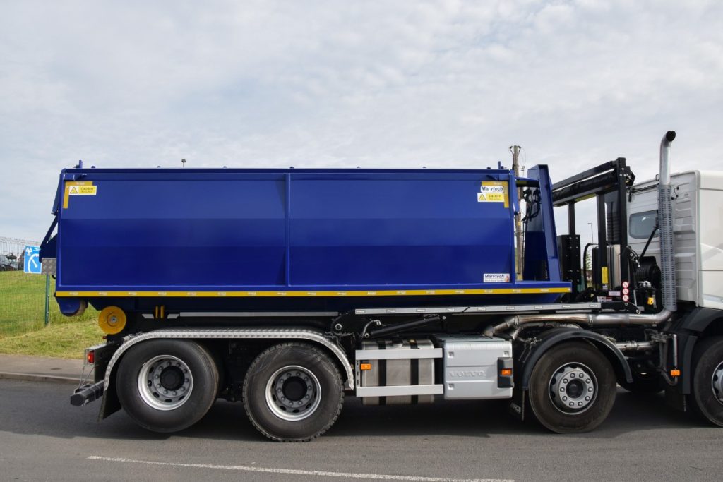Tarmac Hot Box Trucks for Sale | Mac's Truck Sales