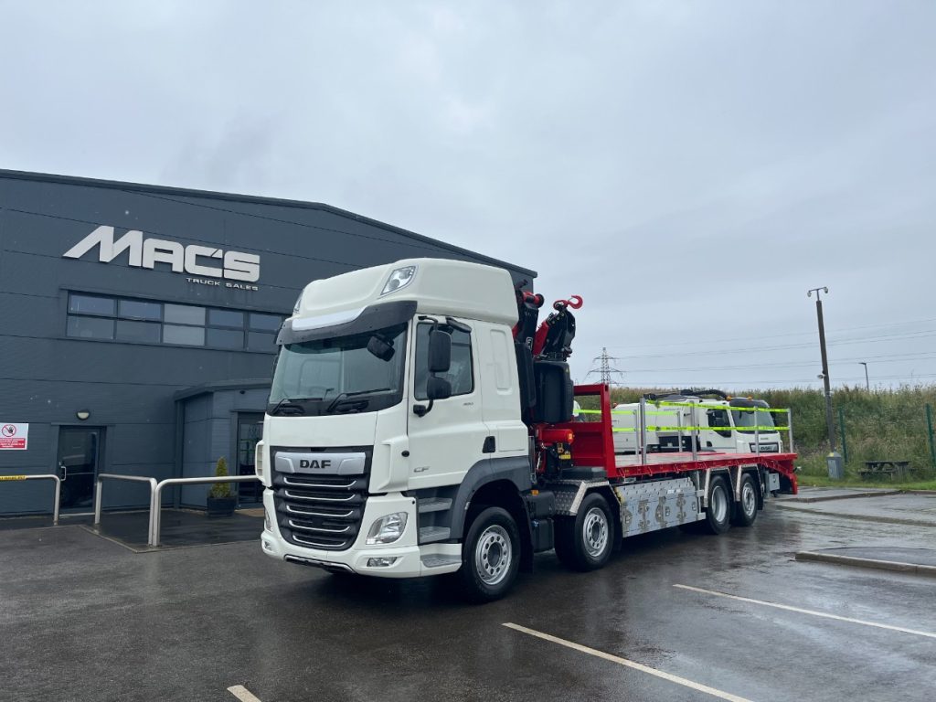 DAF (2025) XF480 8X2 32T Cheesewedge FASSI F545