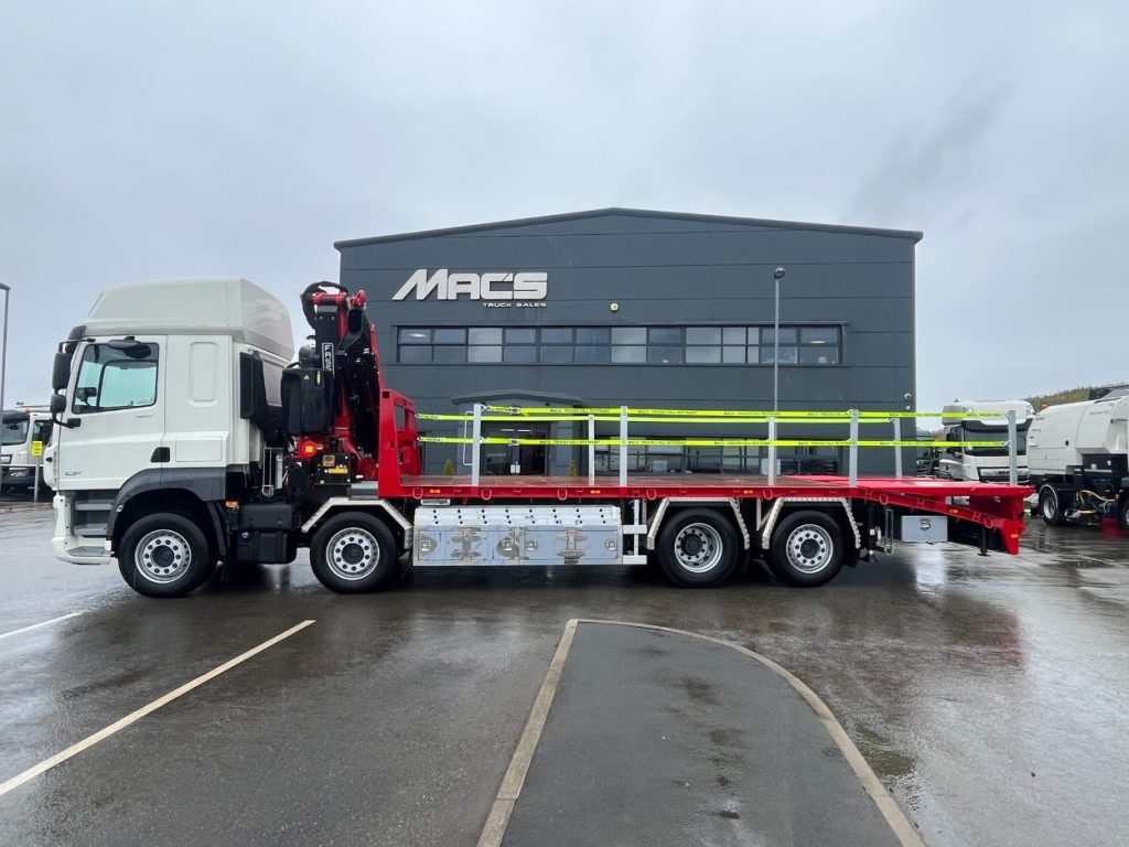 DAF (2025) XF480 8X2 32T Cheesewedge FASSI F545
