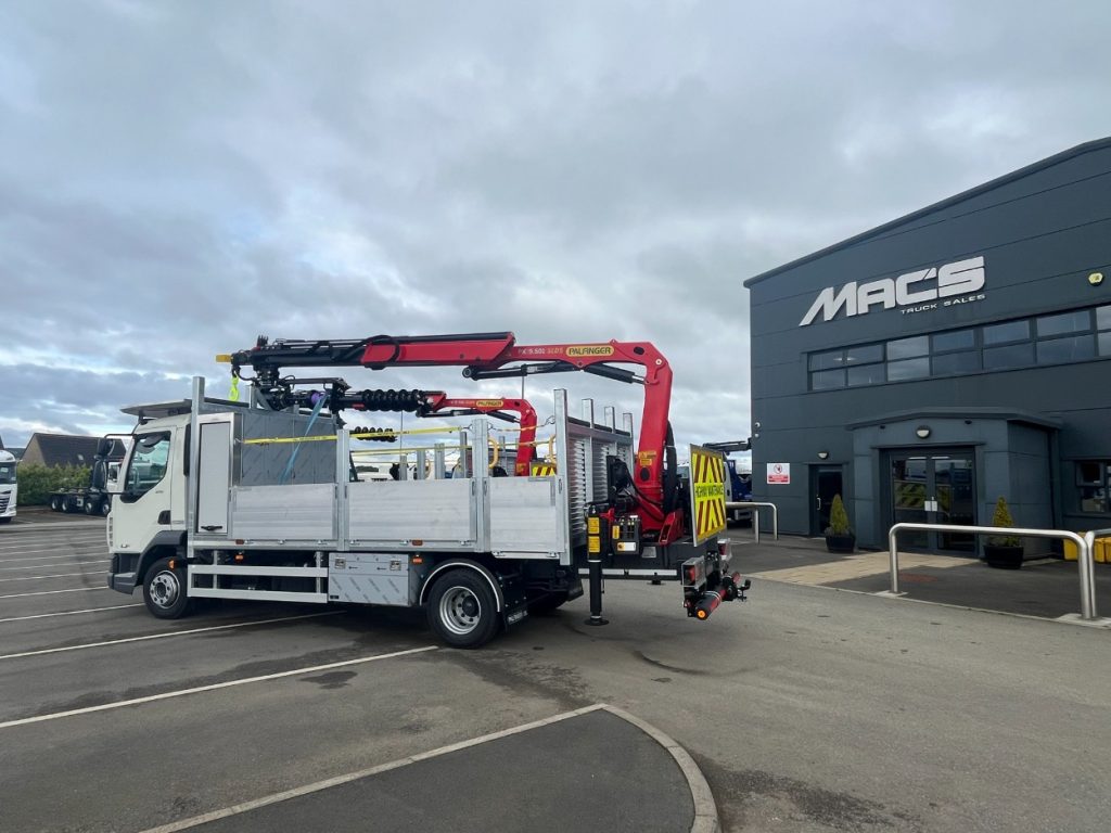 Builders Merchant Trucks for Sale | Mac's Truck Sales