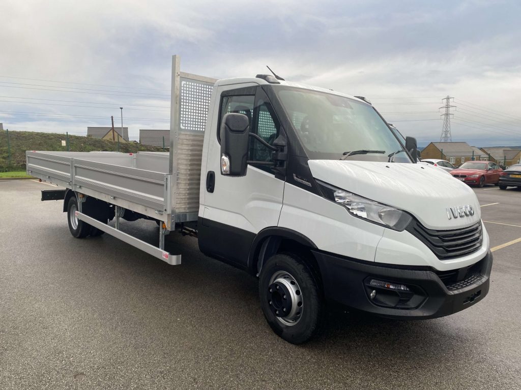 7.5 Tonne Trucks & Lorry Dealers | New & Used For Sale