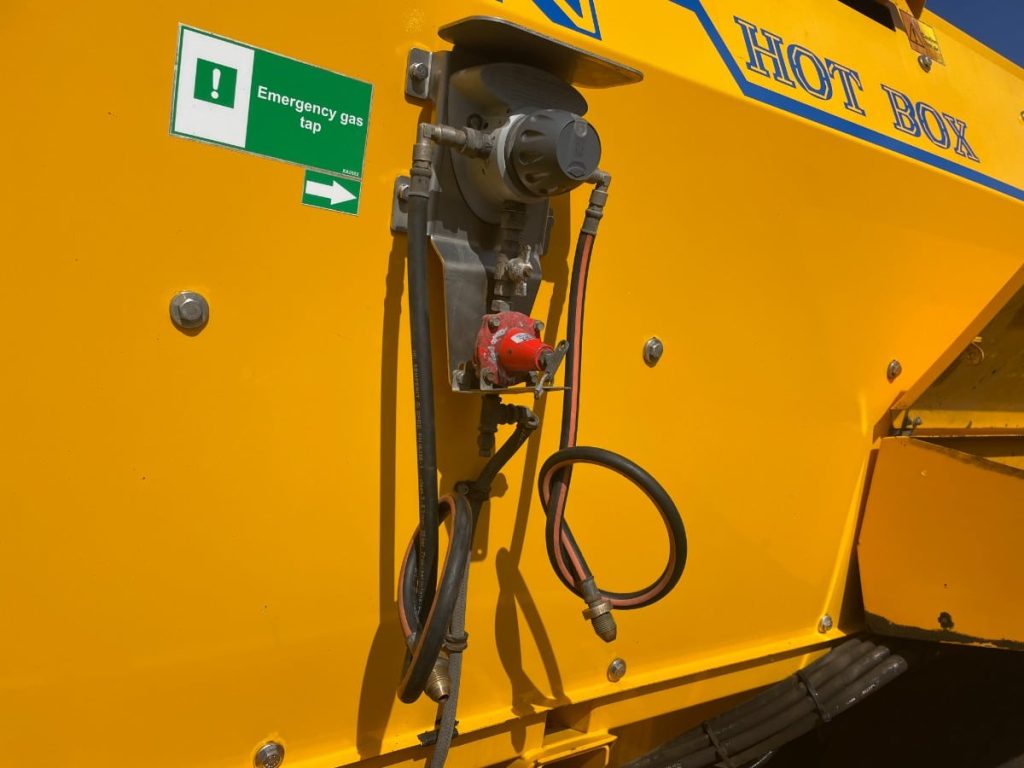 Tarmac Hot Box Trucks for Sale | Mac's Truck Sales