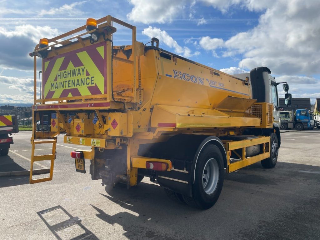 Tarmac Hot Box Trucks for Sale | Mac's Truck Sales