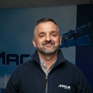 Three generations of truck building | Mac's Trucks