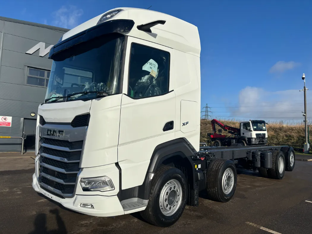 2025 DAF XF SLEEPER CAB 8X2 CHASSIS TO BUILD