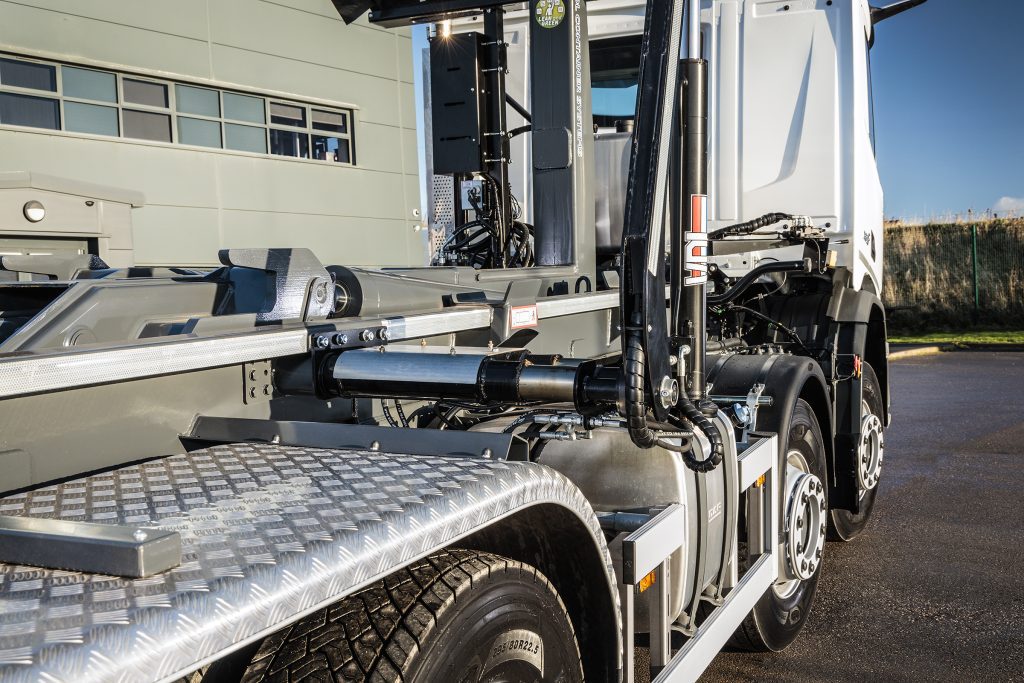 32 Tonne Trucks & Lorry Dealers | New & Used For Sale